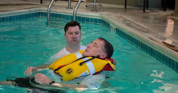 The Life Jacket Test | BoatUS